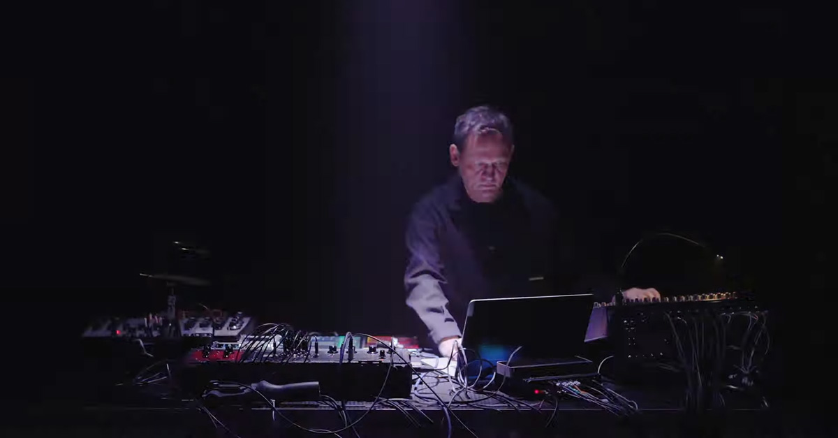 Alva Noto – Hadron Prototype - Kallistik